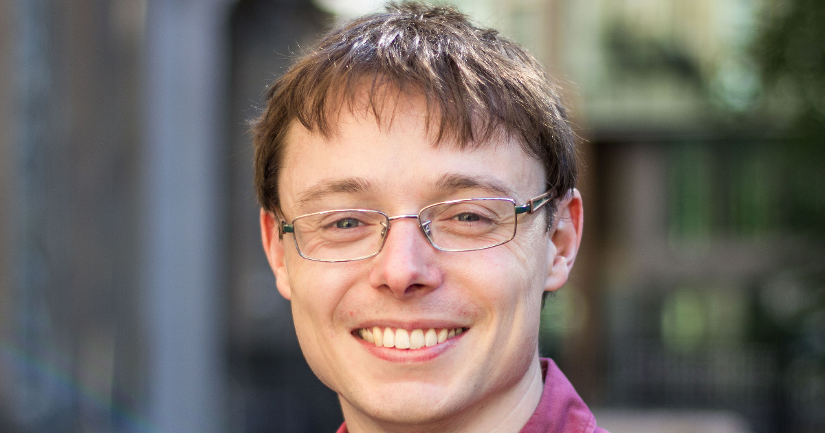 Sam Hanson performing on Wednesday lunchtime at St Peter's | St Peter's ...